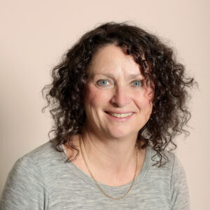 Dr Sarah-Jane Chapple